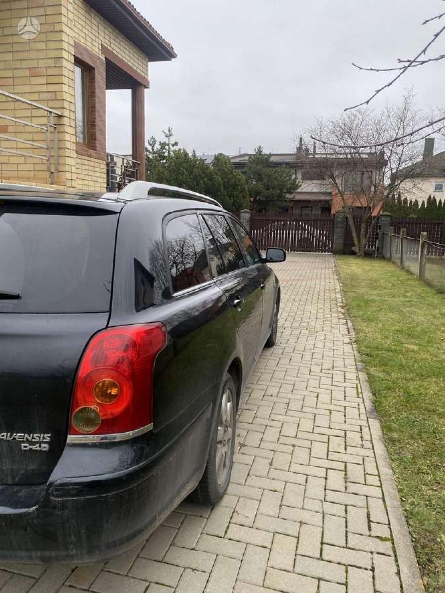 Zils Toyota Avensis 2005 Kauņa, ar dzinēja tilpumu 2.23 L un nobraukumu 233 tūkst. km par 1550 €, foto 6 vietnē AUTOMOTO.COM.LV