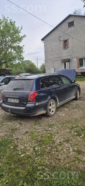 Blue Toyota Avensis 2005 in Jelgava, with an engine capacity of 2.20 L and mileage of 346 thousand km for 500 €, photo 7 on AUTOMOTO.COM.LV