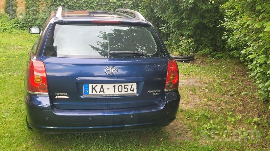 Синий Тойота Авенсис 2005 в Елгава, объемом двигателя 2.00 л и пробегом 418 тыс. км за 1600 €, фото 8 на AUTOMOTO.COM.LV
