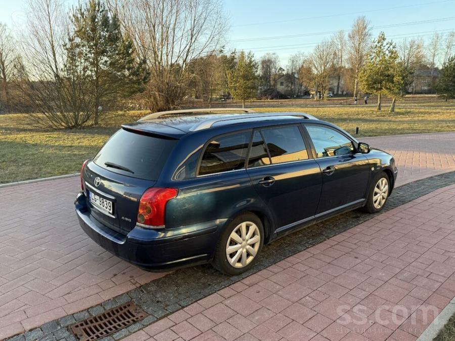 Zils Toyota Avensis 2005 Rīga, ar dzinēja tilpumu 1.80 L un nobraukumu 320 tūkst. km par 1400 €, foto 6 vietnē AUTOMOTO.COM.LV