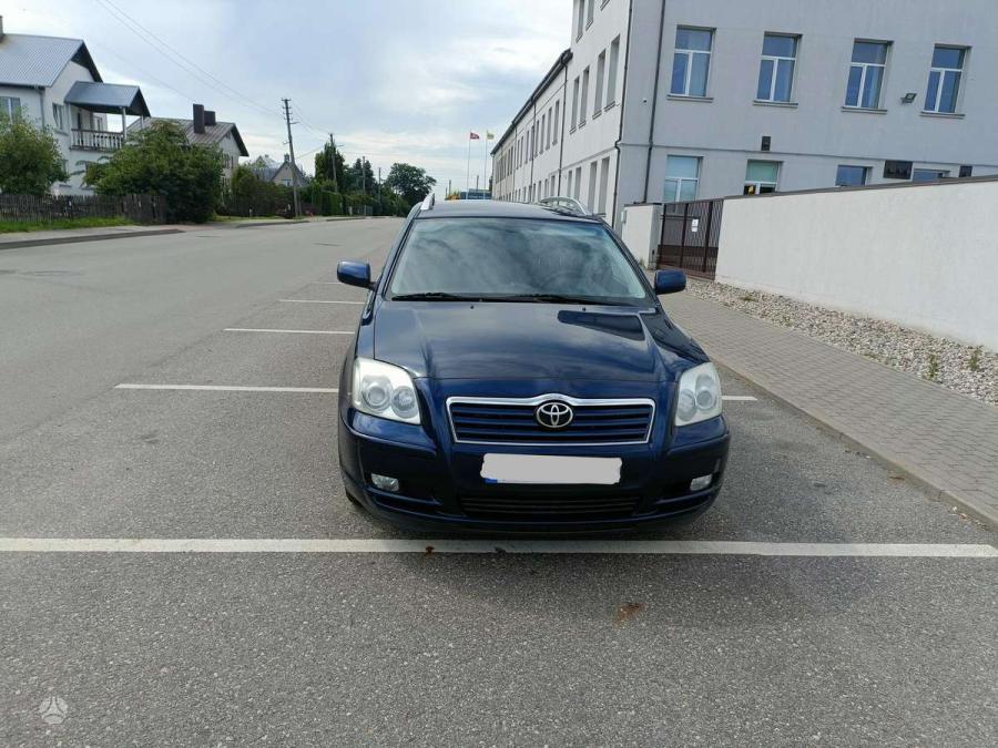 Zils Toyota Avensis 2005 Kauņa, ar dzinēja tilpumu 2.00 L un nobraukumu 261 tūkst. km par 2750 €, foto 5 vietnē AUTOMOTO.COM.LV