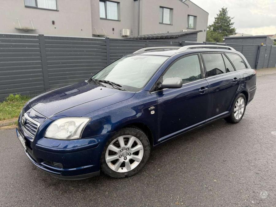 Zils Toyota Avensis 2005 Kauņa, ar dzinēja tilpumu 2.23 L un nobraukumu 270 tūkst. km par 1250 €, foto 3 vietnē AUTOMOTO.COM.LV