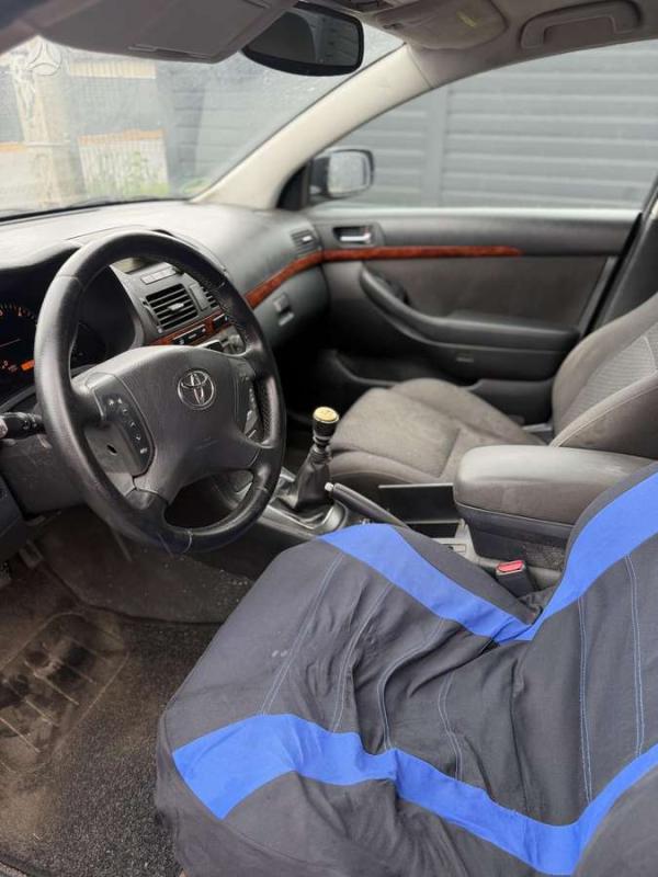 Синий Тойота Авенсис 2005 в Каунас, объемом двигателя 2.23 л и пробегом 270 тыс. км за 1250 €, фото 10 на AUTOMOTO.COM.LV