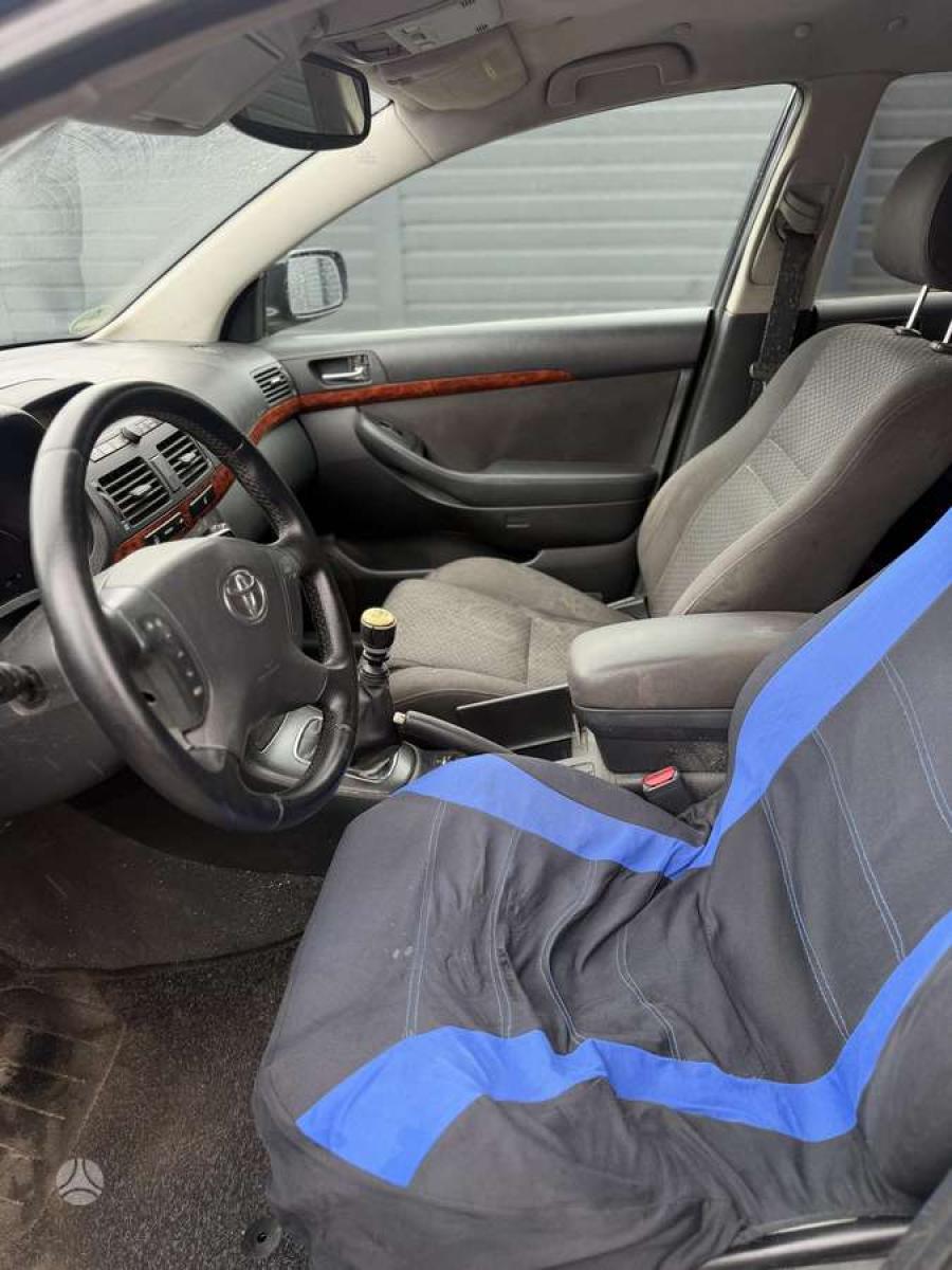 Zils Toyota Avensis 2005 Kauņa, ar dzinēja tilpumu 2.23 L un nobraukumu 270 tūkst. km par 1250 €, foto 13 vietnē AUTOMOTO.COM.LV