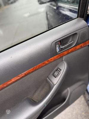 Zils Toyota Avensis 2005 Kauņa, ar dzinēja tilpumu 2.23 L un nobraukumu 270 tūkst. km par 1250 €, foto 16 vietnē AUTOMOTO.COM.LV