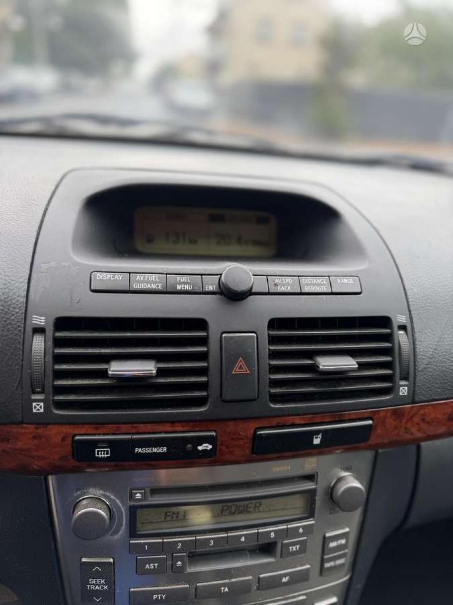 Zils Toyota Avensis 2005 Kauņa, ar dzinēja tilpumu 2.23 L un nobraukumu 270 tūkst. km par 1250 €, foto 18 vietnē AUTOMOTO.COM.LV