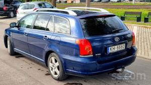 Blue Toyota Avensis 2005 in Cesis, with an engine capacity of 2.20 L and mileage of 293 thousand km for 1650 €, photo 8 on AUTOMOTO.COM.LV