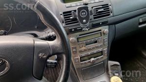 Blue Toyota Avensis 2005 in Cesis, with an engine capacity of 2.20 L and mileage of 293 thousand km for 1650 €, photo 13 on AUTOMOTO.COM.LV