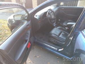 Blue Toyota Avensis 2005 in Liepaja, with an engine capacity of 2.00 L and mileage of 326 thousand km for 1270 €, photo 7 on AUTOMOTO.COM.LV
