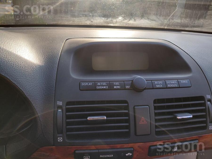 Blue Toyota Avensis 2005 in Liepaja, with an engine capacity of 2.00 L and mileage of 326 thousand km for 1270 €, photo 17 on AUTOMOTO.COM.LV