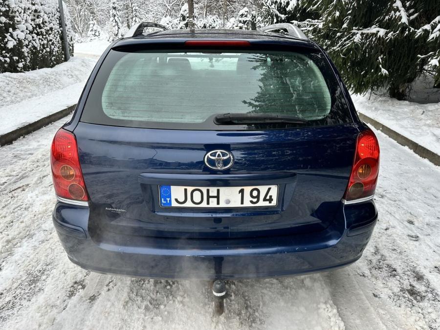 Blue Toyota Avensis 2006 in Vilnius, with an engine capacity of 1.80 L and mileage of 159 thousand km for 1850 €, photo 6 on AUTOMOTO.COM.LV