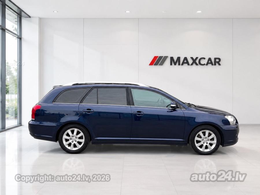Blue Toyota Avensis 2006 in Tallinn, with an engine capacity of 2.20 L and mileage of 339 thousand km for 1999 €, photo 4 on AUTOMOTO.COM.LV