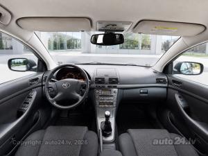 Blue Toyota Avensis 2006 in Tallinn, with an engine capacity of 2.20 L and mileage of 339 thousand km for 1999 €, photo 7 on AUTOMOTO.COM.LV