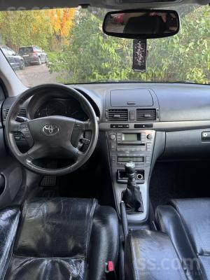 Zils Toyota Avensis 2006 Rīga, ar dzinēja tilpumu 2.00 L un nobraukumu 307 tūkst. km par 1000 €, foto 8 vietnē AUTOMOTO.COM.LV