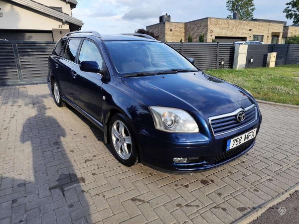 Blue Toyota Avensis 2006 in Kaunas, with an engine capacity of 2.00 L and mileage of 188 thousand km for 2800 €, photo 1 on AUTOMOTO.COM.LV