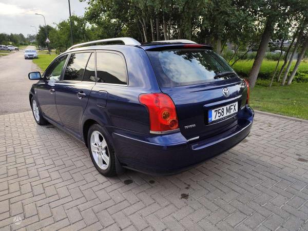Blue Toyota Avensis 2006 in Kaunas, with an engine capacity of 2.00 L and mileage of 188 thousand km for 2800 €, photo 4 on AUTOMOTO.COM.LV