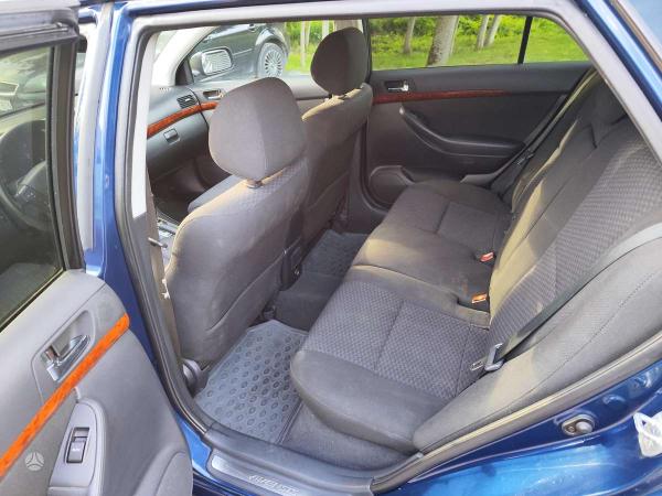 Blue Toyota Avensis 2006 in Kaunas, with an engine capacity of 2.00 L and mileage of 188 thousand km for 2800 €, photo 6 on AUTOMOTO.COM.LV