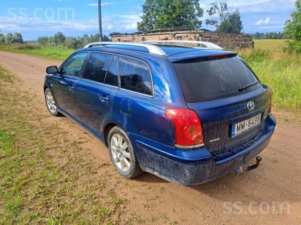 Zils Toyota Avensis 2006 Aizkraukle, ar dzinēja tilpumu 2.20 L un nobraukumu 490 tūkst. km par 1500 €, foto 6 vietnē AUTOMOTO.COM.LV