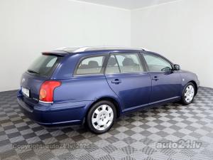 Zils Toyota Avensis 2006 Tallina, ar dzinēja tilpumu 2.00 L un nobraukumu 385 tūkst. km par 999 €, foto 4 vietnē AUTOMOTO.COM.LV