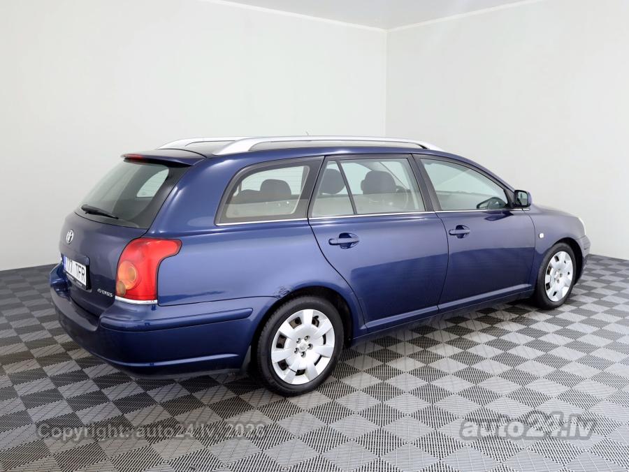 Zils Toyota Avensis 2006 Tallina, ar dzinēja tilpumu 2.00 L un nobraukumu 385 tūkst. km par 999 €, foto 4 vietnē AUTOMOTO.COM.LV