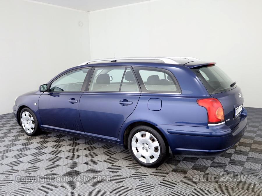 Zils Toyota Avensis 2006 Tallina, ar dzinēja tilpumu 2.00 L un nobraukumu 385 tūkst. km par 999 €, foto 5 vietnē AUTOMOTO.COM.LV