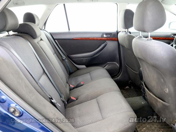 Тойота Авенсис 2006 в Таллин на AUTOMOTO.COM.LV Синий Тойота Авенсис 2006 в Таллин, объемом двигателя 2.00 л и пробегом 385 тыс. км за 999 €, фото 8 на AUTOMOTO.COM.LV