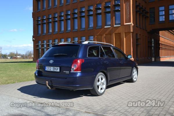 Zils Toyota Avensis 2007 Tartu, ar dzinēja tilpumu 2.20 L un nobraukumu 340 tūkst. km par 2400 €, foto 3 vietnē AUTOMOTO.COM.LV