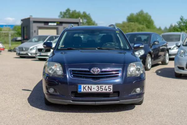 Blue Toyota Avensis 2007 in Liepaja, with an engine capacity of 2.00 L and mileage of 382 thousand km for 2850 €, photo 6 on AUTOMOTO.COM.LV