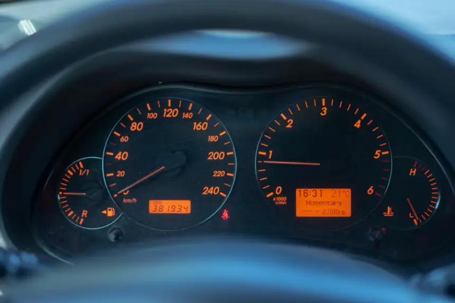 Zils Toyota Avensis 2007 Liepāja, ar dzinēja tilpumu 2.00 L un nobraukumu 382 tūkst. km par 2850 €, foto 14 vietnē AUTOMOTO.COM.LV
