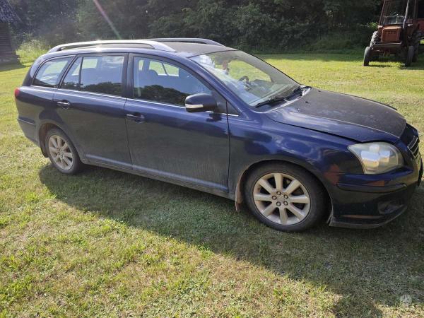 Zils Toyota Avensis 2007 Utena, ar dzinēja tilpumu 2.00 L un nobraukumu 269 tūkst. km par 2000 €, foto 1 vietnē AUTOMOTO.COM.LV