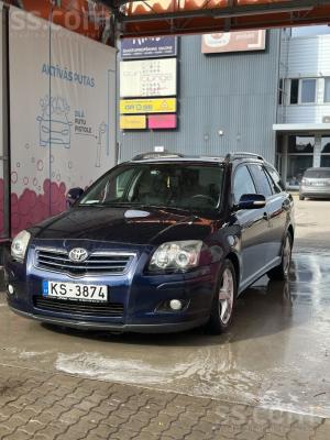 Blue Toyota Avensis 2007 in Riga, with an engine capacity of 2.00 L and mileage of 261 thousand km for 2700 €, photo  on AUTOMOTO.COM.LV