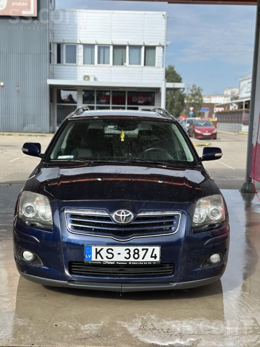 Zils Toyota Avensis 2007 Rīga, ar dzinēja tilpumu 2.00 L un nobraukumu 261 tūkst. km par 2700 €, foto 3 vietnē AUTOMOTO.COM.LV