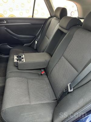 Zils Toyota Avensis 2007 Rīga, ar dzinēja tilpumu 2.00 L un nobraukumu 261 tūkst. km par 2700 €, foto 11 vietnē AUTOMOTO.COM.LV