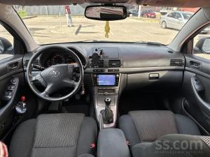 Zils Toyota Avensis 2007 Rīga, ar dzinēja tilpumu 2.00 L un nobraukumu 261 tūkst. km par 2700 €, foto 12 vietnē AUTOMOTO.COM.LV