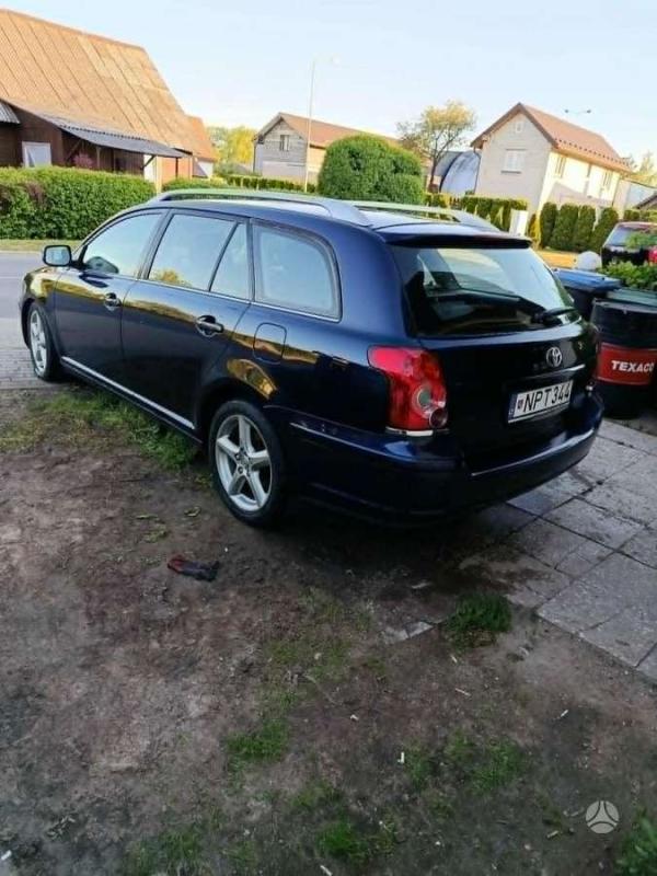 Zils Toyota Avensis 2007 Širvintos, ar dzinēja tilpumu 2.23 L un nobraukumu 311 tūkst. km par 2200 €, foto 6 vietnē AUTOMOTO.COM.LV