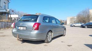 Zils Toyota Avensis 2007 Viļņa, ar dzinēja tilpumu 1.79 L un nobraukumu 270 tūkst. km par 2500 €, foto 4 vietnē AUTOMOTO.COM.LV