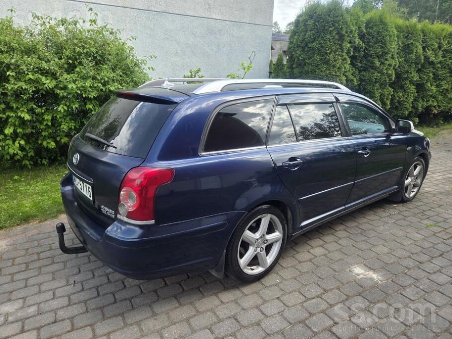 Zils Toyota Avensis 2007 Rīga, ar dzinēja tilpumu 2.20 L un nobraukumu 291 tūkst. km par 1900 €, foto 5 vietnē AUTOMOTO.COM.LV