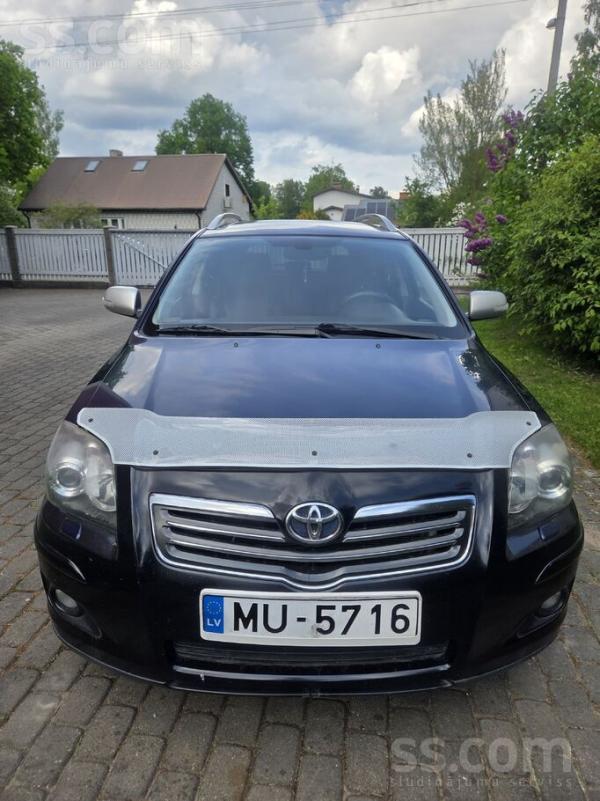 Toyota Avensis 2007 Rīga vietnē Zils Toyota Avensis 2007 Rīga, ar dzinēja tilpumu 2.20 L un nobraukumu 291 tūkst. km par 1900 €, foto 8 vietnē AUTOMOTO.COM.LV