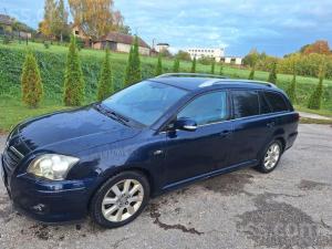 Zils Toyota Avensis 2007 Valka, ar dzinēja tilpumu 2.20 L un nobraukumu 303 tūkst. km par 2000 €, foto 3 vietnē AUTOMOTO.COM.LV