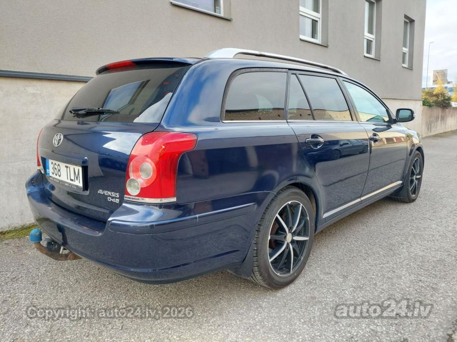Zils Toyota Avensis 2007 Tartu, ar dzinēja tilpumu 2.00 L un nobraukumu 380 tūkst. km par 2700 €, foto 4 vietnē AUTOMOTO.COM.LV