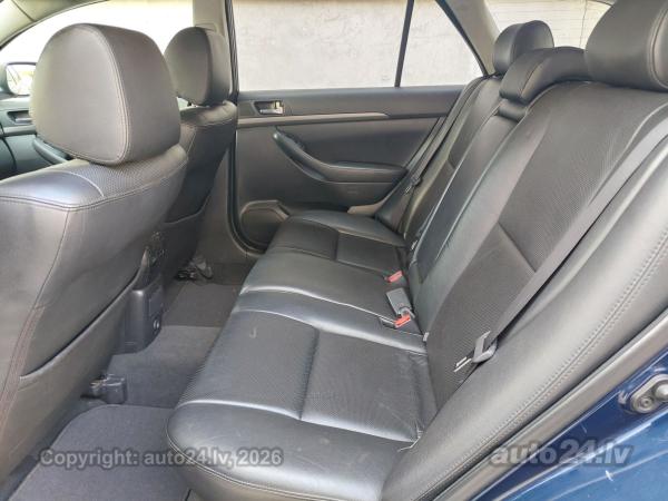 Toyota Avensis 2007 Tartu vietnē Zils Toyota Avensis 2007 Tartu, ar dzinēja tilpumu 2.00 L un nobraukumu 380 tūkst. km par 2700 €, foto 6 vietnē AUTOMOTO.COM.LV