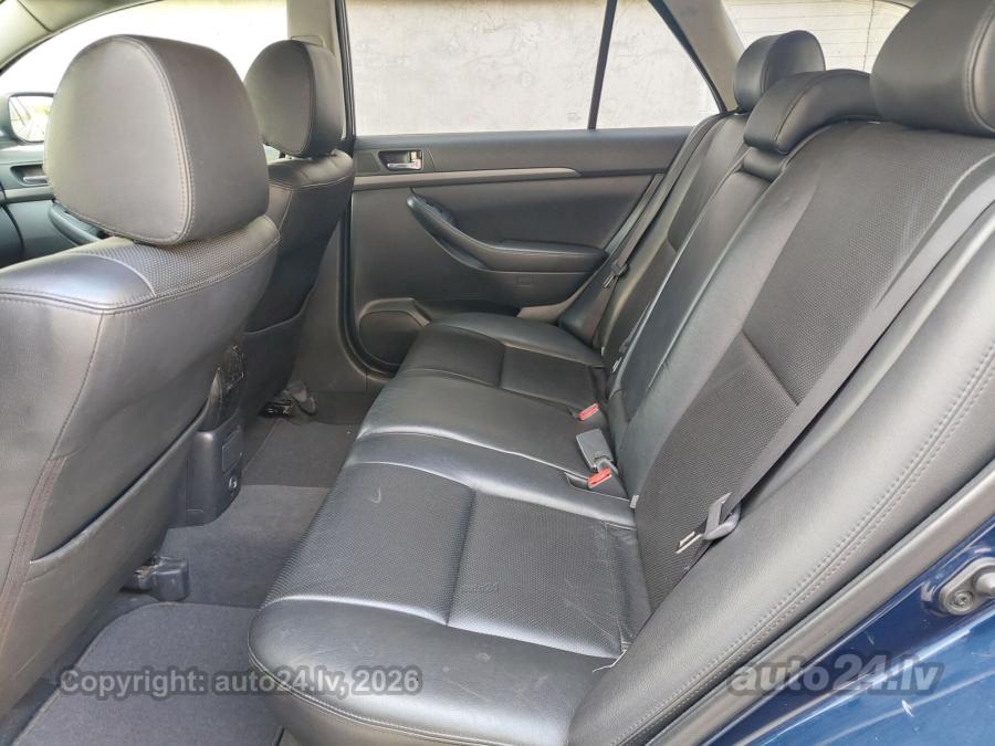 Zils Toyota Avensis 2007 Tartu, ar dzinēja tilpumu 2.00 L un nobraukumu 380 tūkst. km par 2700 €, foto 6 vietnē AUTOMOTO.COM.LV