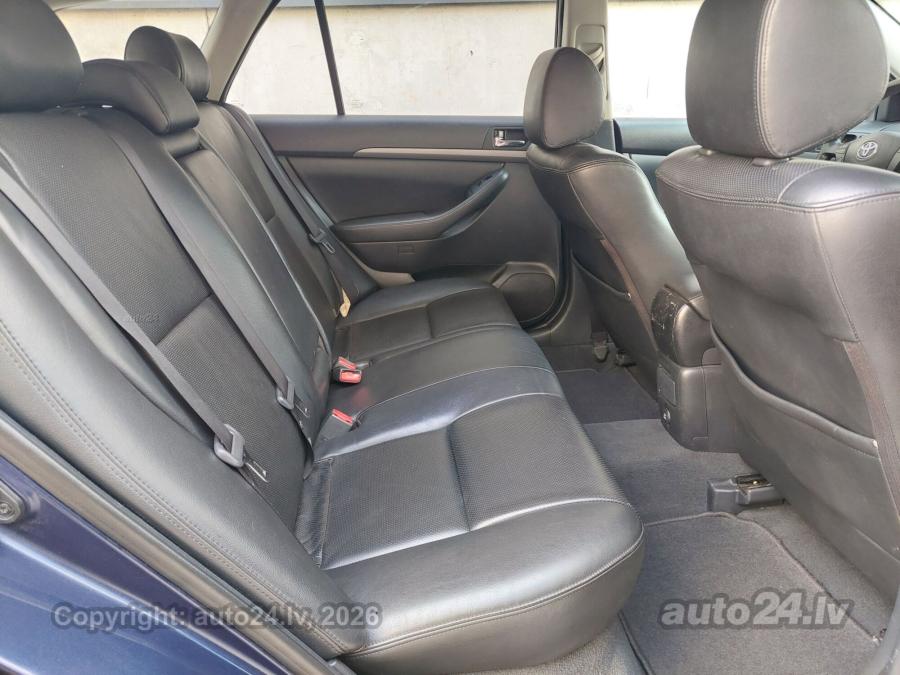 Zils Toyota Avensis 2007 Tartu, ar dzinēja tilpumu 2.00 L un nobraukumu 380 tūkst. km par 2700 €, foto 8 vietnē AUTOMOTO.COM.LV