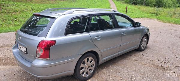 Blue Toyota Avensis 2008 in Druskininkai, with an engine capacity of 2.00 L and mileage of 380 thousand km for 1500 €, photo 7 on AUTOMOTO.COM.LV