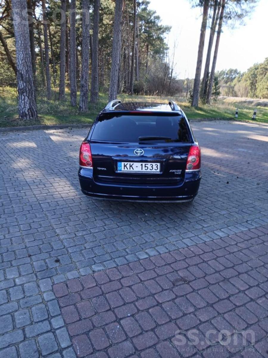 Синий Тойота Авенсис 2008 в Вентспилс, объемом двигателя 2.00 л и пробегом 284 тыс. км за 2700 €, фото 4 на AUTOMOTO.COM.LV