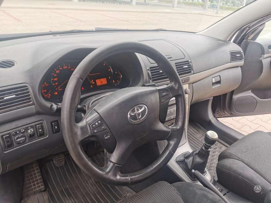 Zils Toyota Avensis 2008 Viļņa, ar dzinēja tilpumu 2.00 L un nobraukumu 400 tūkst. km par 900 €, foto 9 vietnē AUTOMOTO.COM.LV