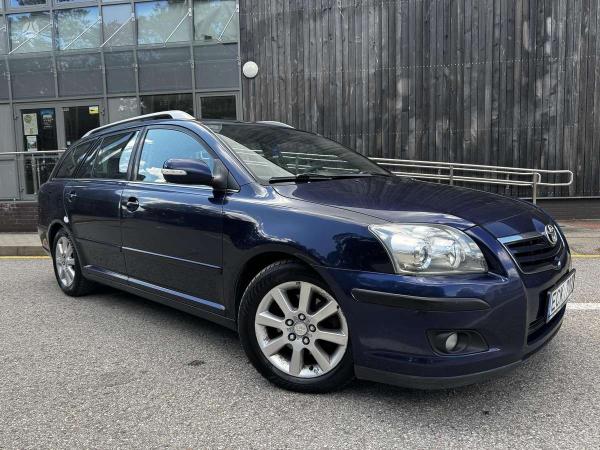Zils Toyota Avensis 2008 Utena, ar dzinēja tilpumu 2.23 L un nobraukumu 340 tūkst. km par 1799 €, foto 1 vietnē AUTOMOTO.COM.LV