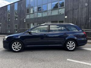 Zils Toyota Avensis 2008 Utena, ar dzinēja tilpumu 2.23 L un nobraukumu 340 tūkst. km par 1799 €, foto 6 vietnē AUTOMOTO.COM.LV