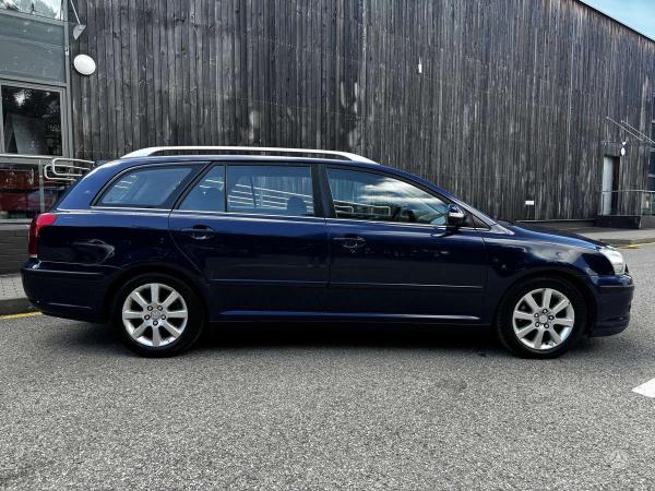 Zils Toyota Avensis 2008 Utena, ar dzinēja tilpumu 2.23 L un nobraukumu 340 tūkst. km par 1799 €, foto 6 vietnē AUTOMOTO.COM.LV