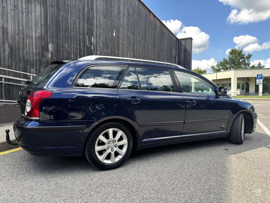 Zils Toyota Avensis 2008 Utena, ar dzinēja tilpumu 2.23 L un nobraukumu 340 tūkst. km par 1799 €, foto 13 vietnē AUTOMOTO.COM.LV